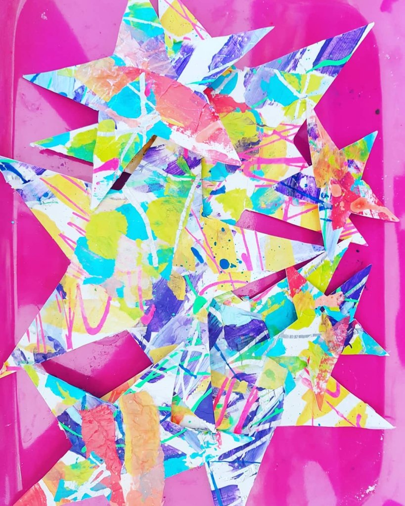 Eric Carle inspired stars – Ema Lou kids art craft