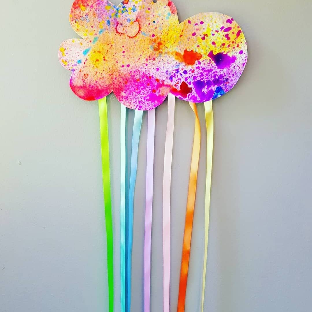 Spray paint clouds – Ema Lou kids art craft
