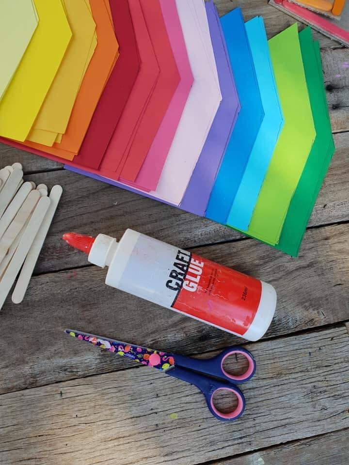 Paddle pop stick homes – Ema Lou kids art craft