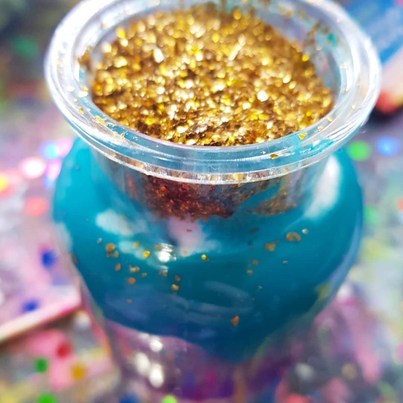 Magic potion jars – Ema Lou kids art craft