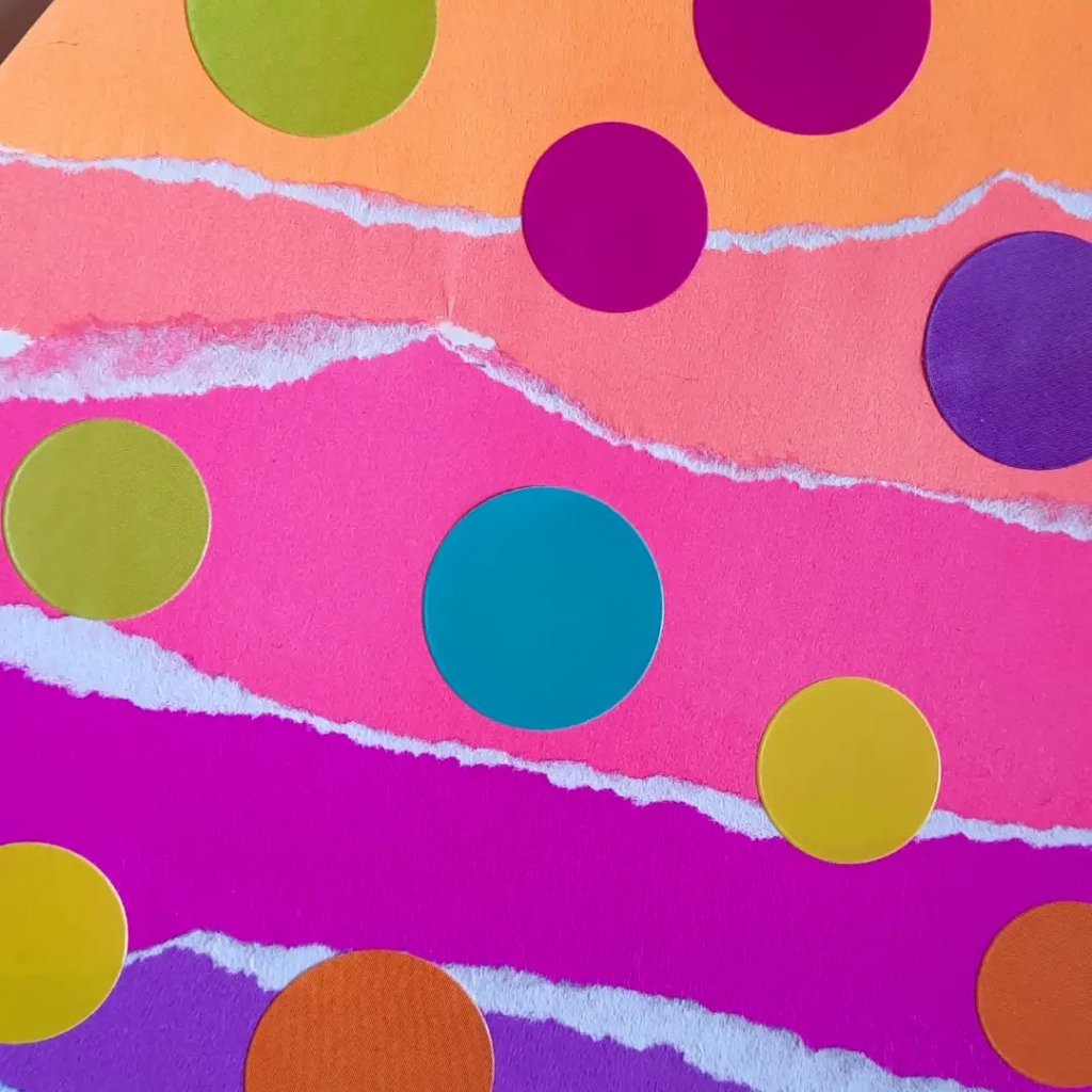 Paper baubles – Ema Lou kids art craft