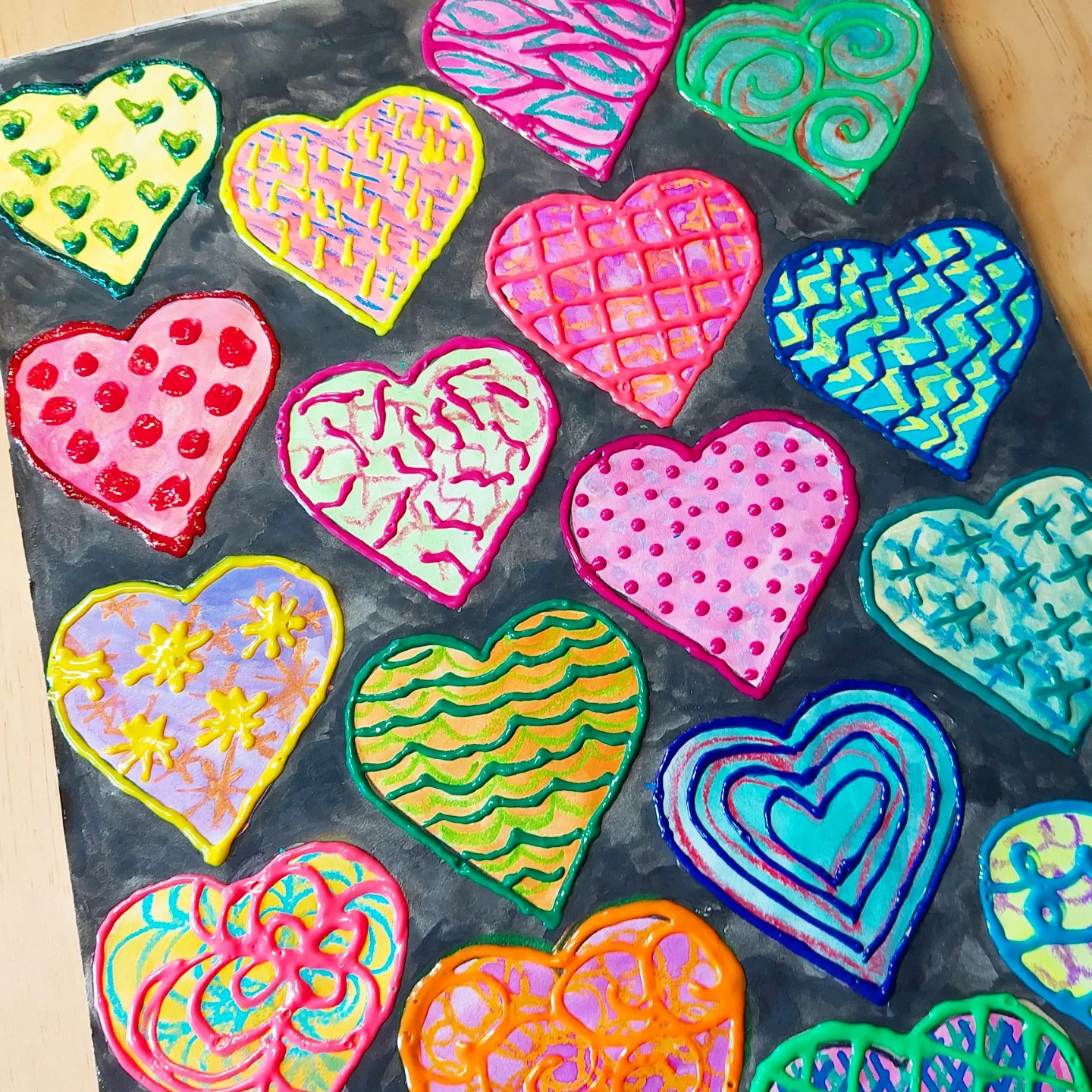 Puff paint hearts – Ema Lou kids art craft