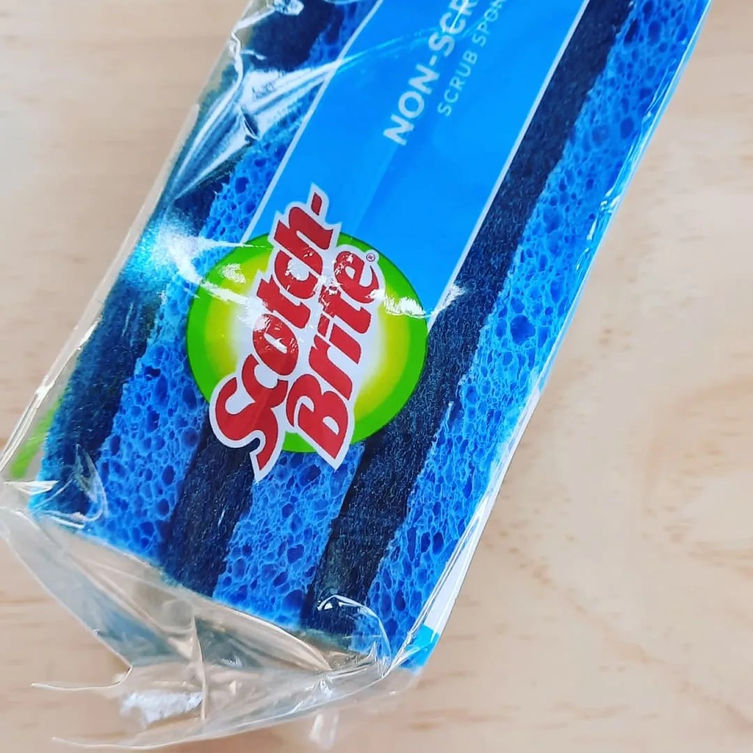 Sponge printing making – Ema Lou kids art craft