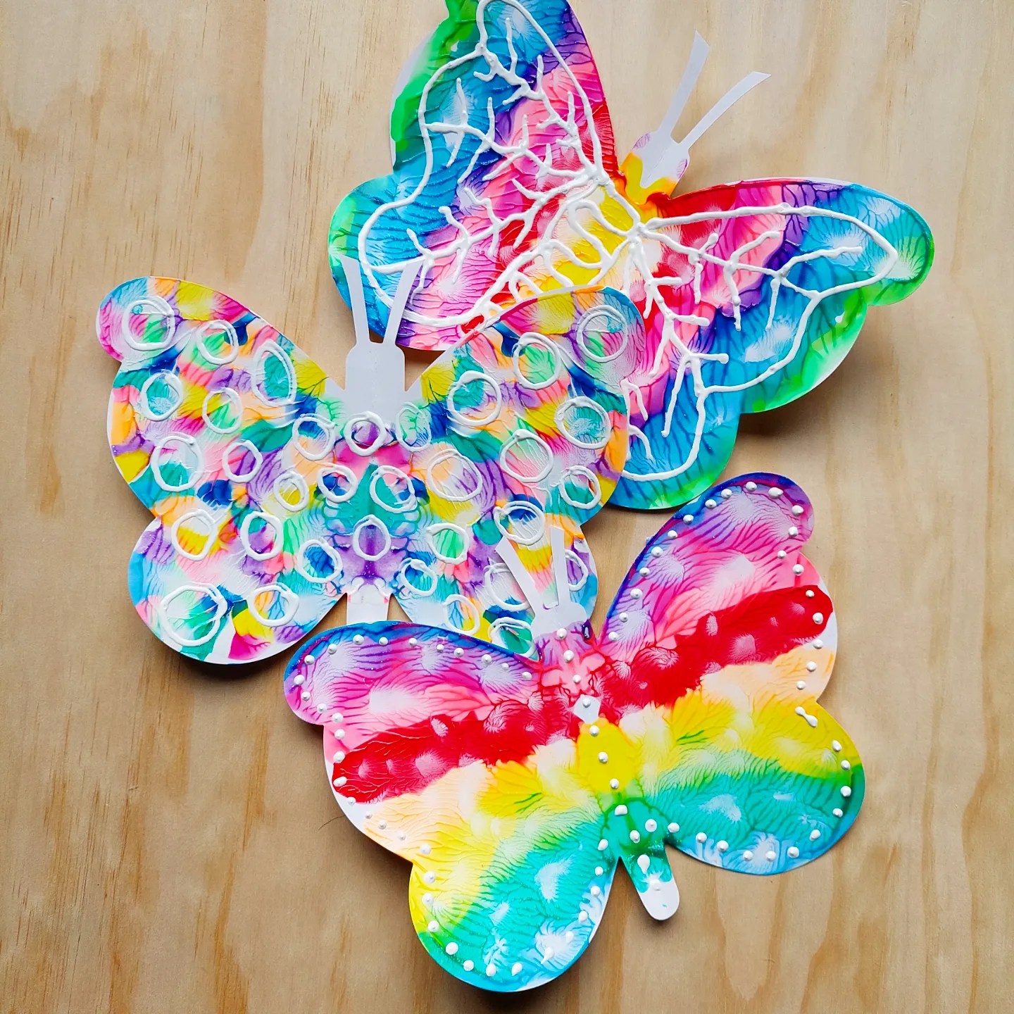 Puff paint butterflies – Ema Lou kids art craft