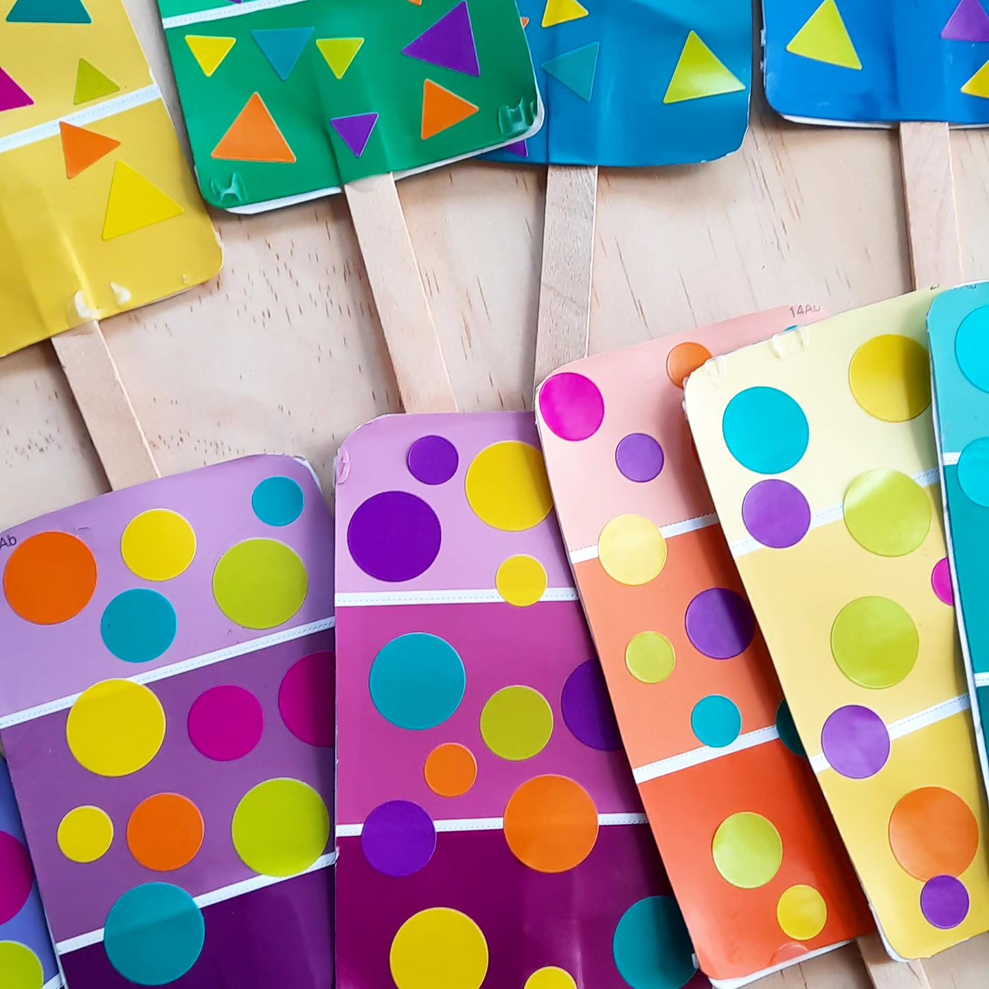 Paintchip card popcicles – Ema Lou kids art craft