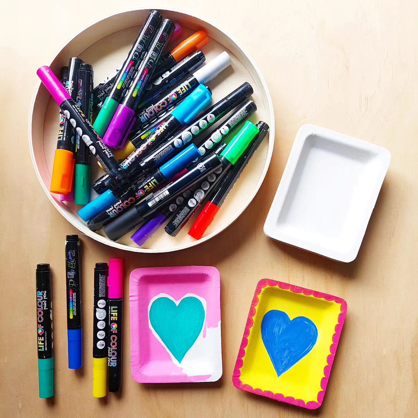 Create idea’s for art backgrounds – Ema Lou kids art craft