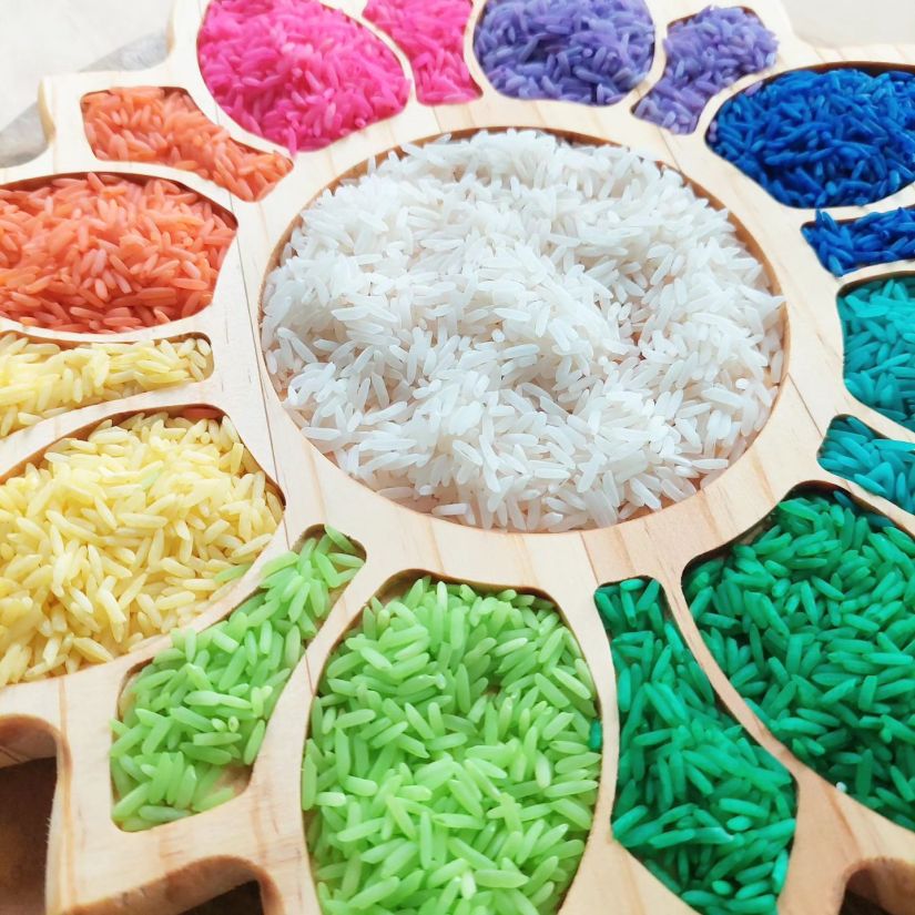 Sensory rainbow rice on flower tray – Ema Lou kids art craft