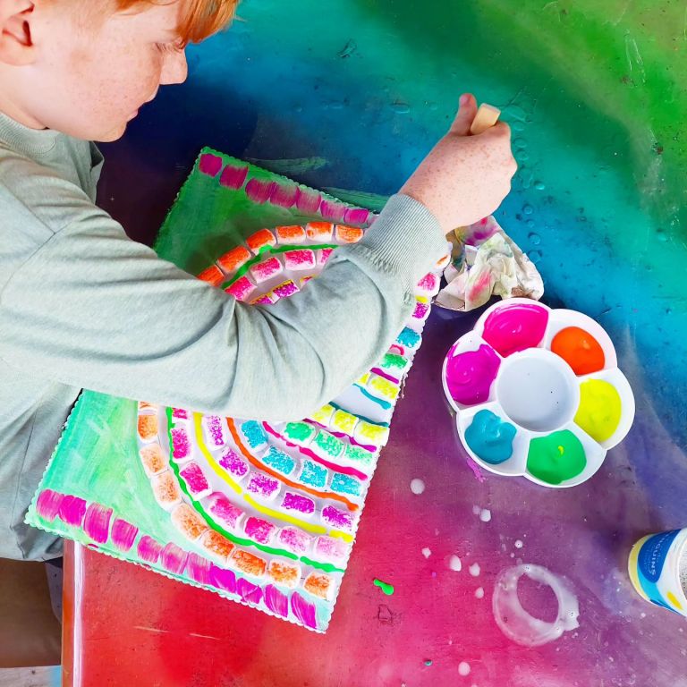 Upcycling packing peanuts – Ema Lou kids art craft